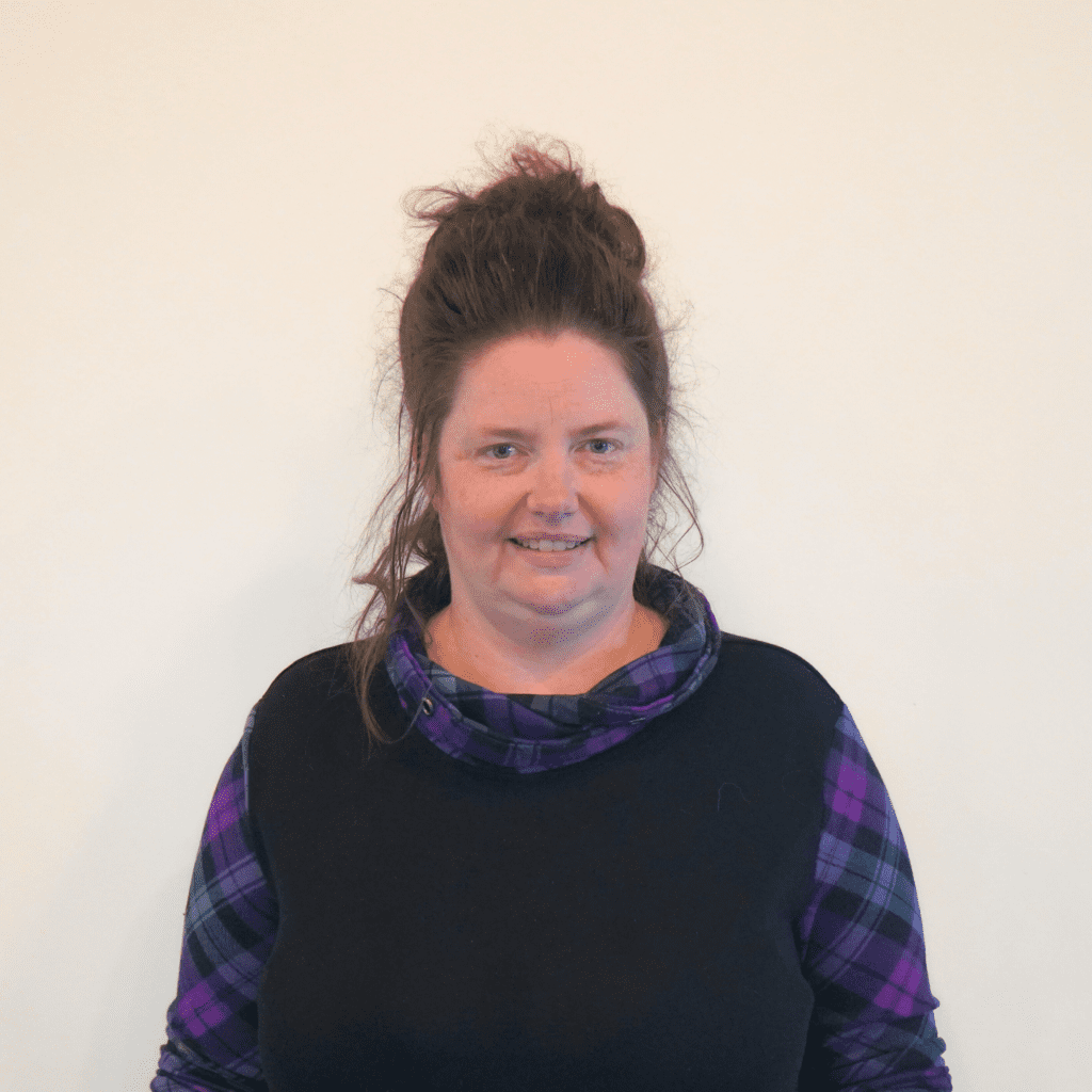 Gwen Valiquette | Waves, Inc.